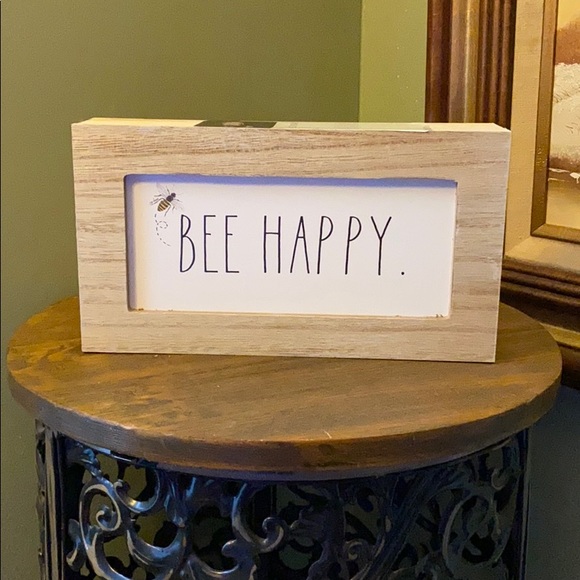 Rae Dunn | Accents | Rae Dunn Bee Happy Sign | Poshmark